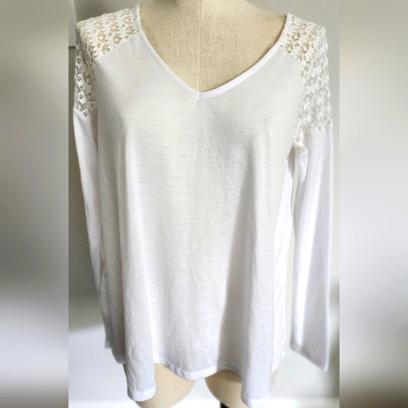 BONGO | Tops | Bongo Top | Poshmark